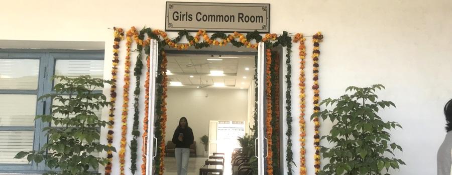PEC Inaugurates Girls’ Common Room to Enhance Student Welfare | Punjab ...