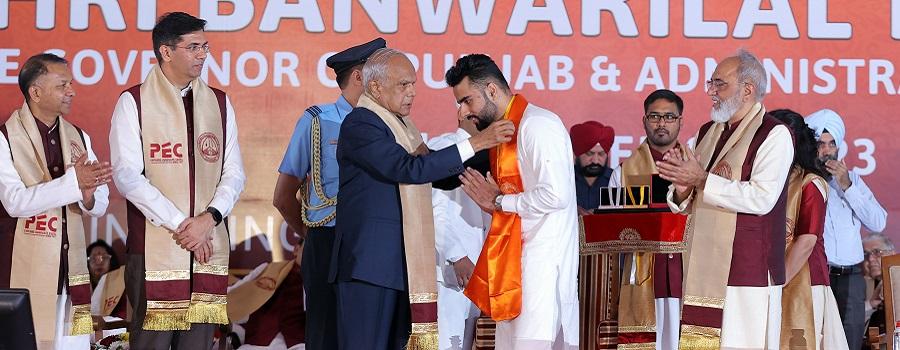 Governor Punjab Sh. Banwarilal Purohit graced the 53rd Convocation 2023 ...